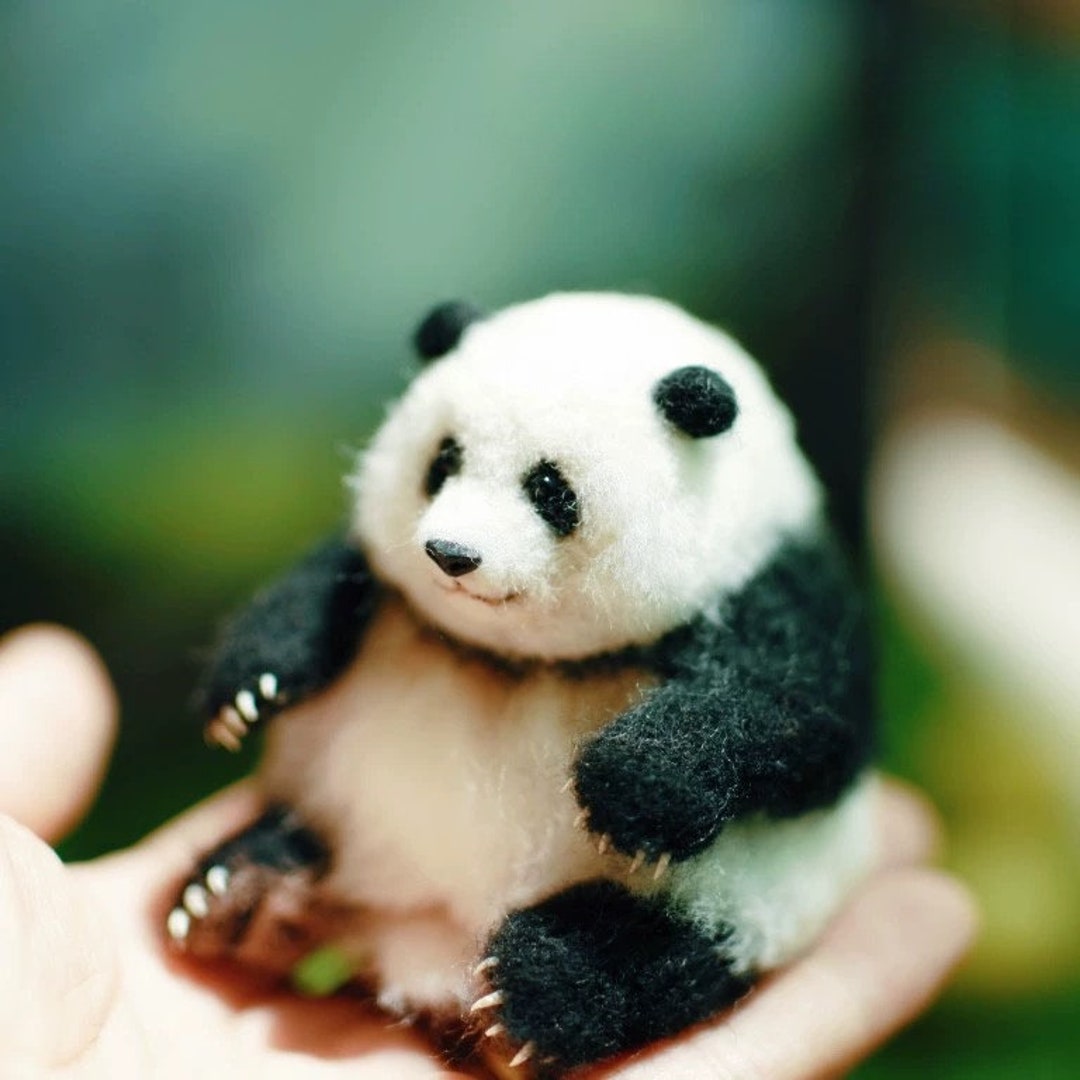 Handmade Needle Felted Giant Panda - an Adorable & Unique Woolen ...