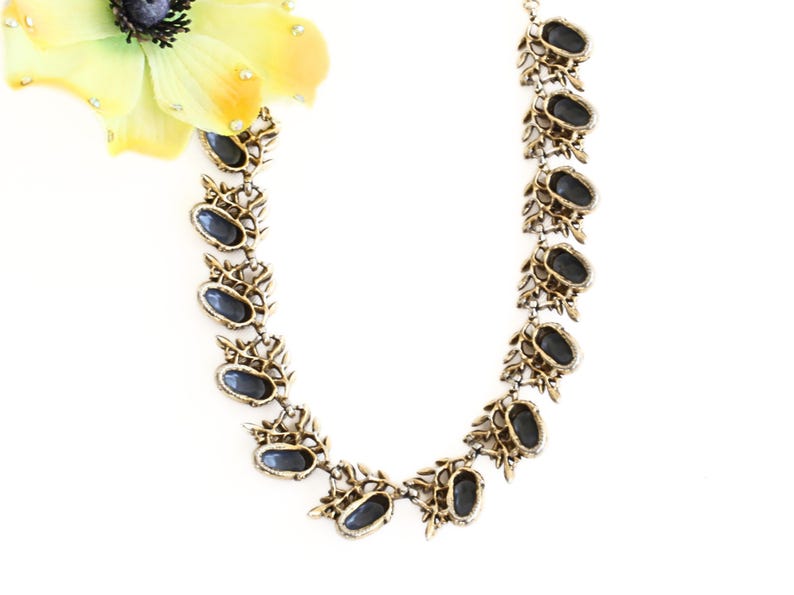 Vintage Coro Acorn and Leaf Goldtone Necklace - Etsy