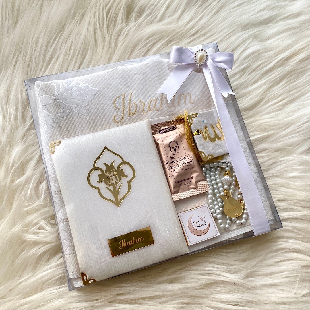 Islamic Gift Set Personalized Prayer Mat Muslim Favors - Etsy