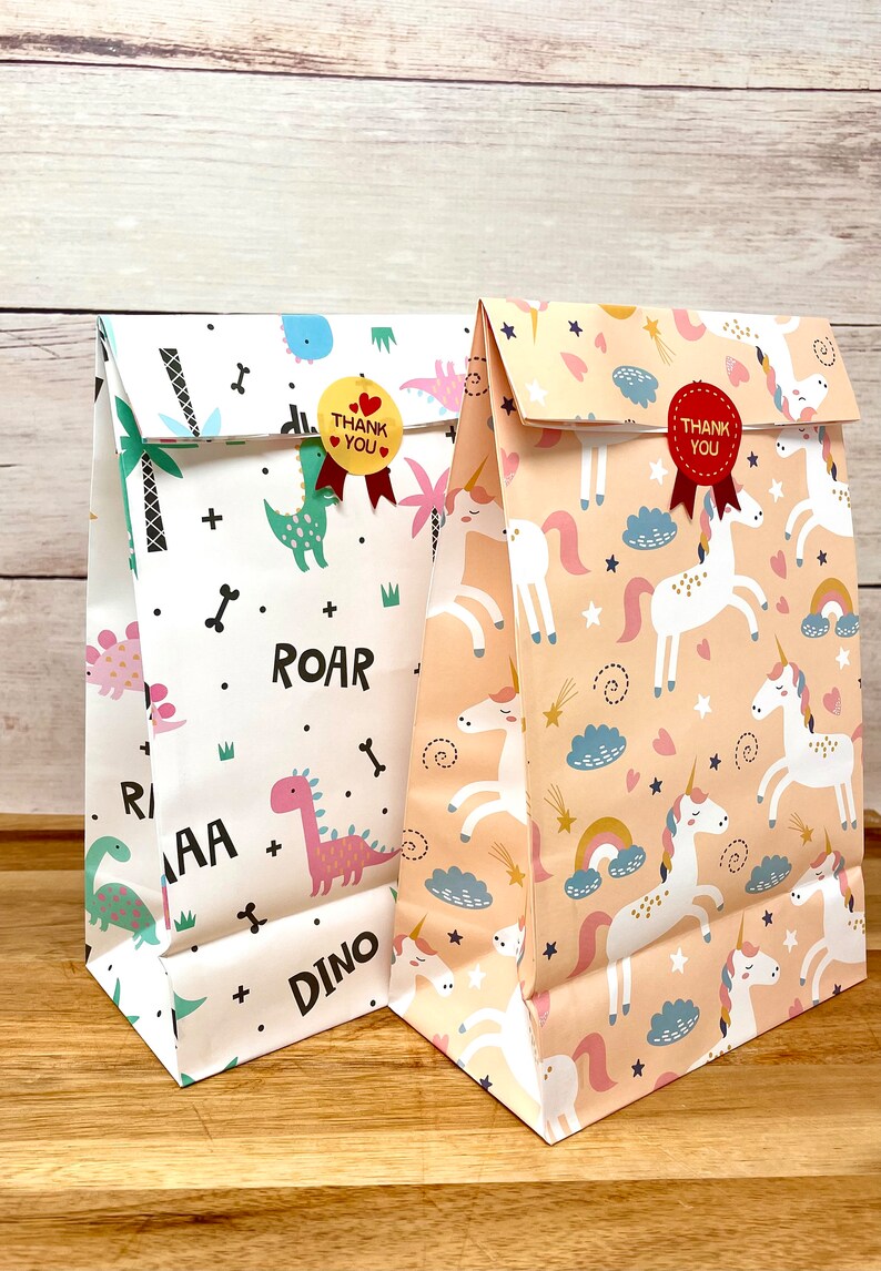 12x Kids Premium Party Favors Goodie Bags Pre-made Filled With Animal ...