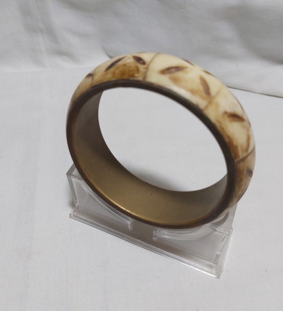 Vintage brass bangle with natural Camel bone inlayed … - Gem