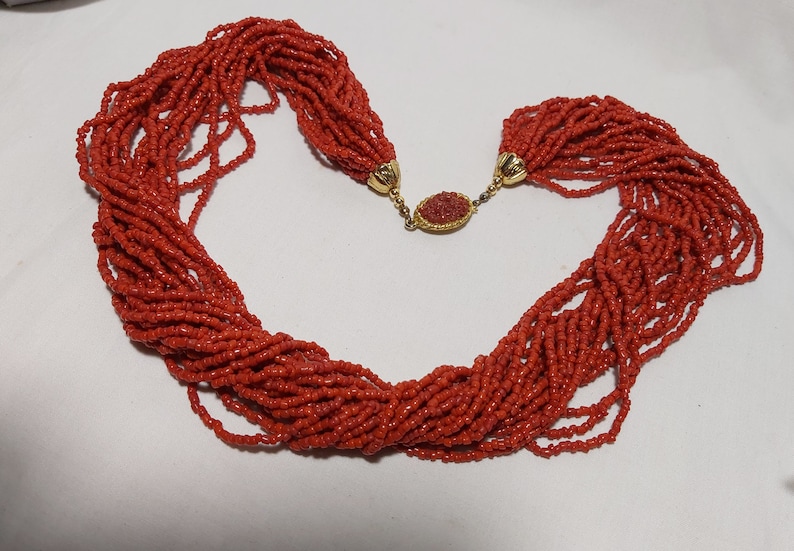 Vintage 20strands Coral Necklace Coral Inlaid Silver Gilt Clasp L66cm ...