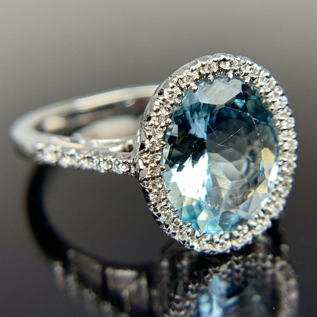Favero 18k Diamond & Aquamarine Halo White Gold Ring Size 7.5 - Etsy