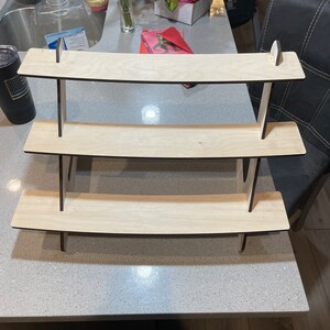 Retail Display Shelf | Display Shelf | Display Table | Retail Counter ...