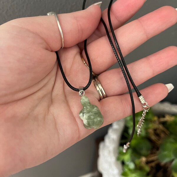 Serpentine Necklace - Etsy