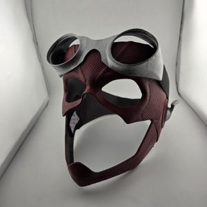 Kid Flash Helmet With Goggles – Comic Accurate Red & Silver Cosplay ...