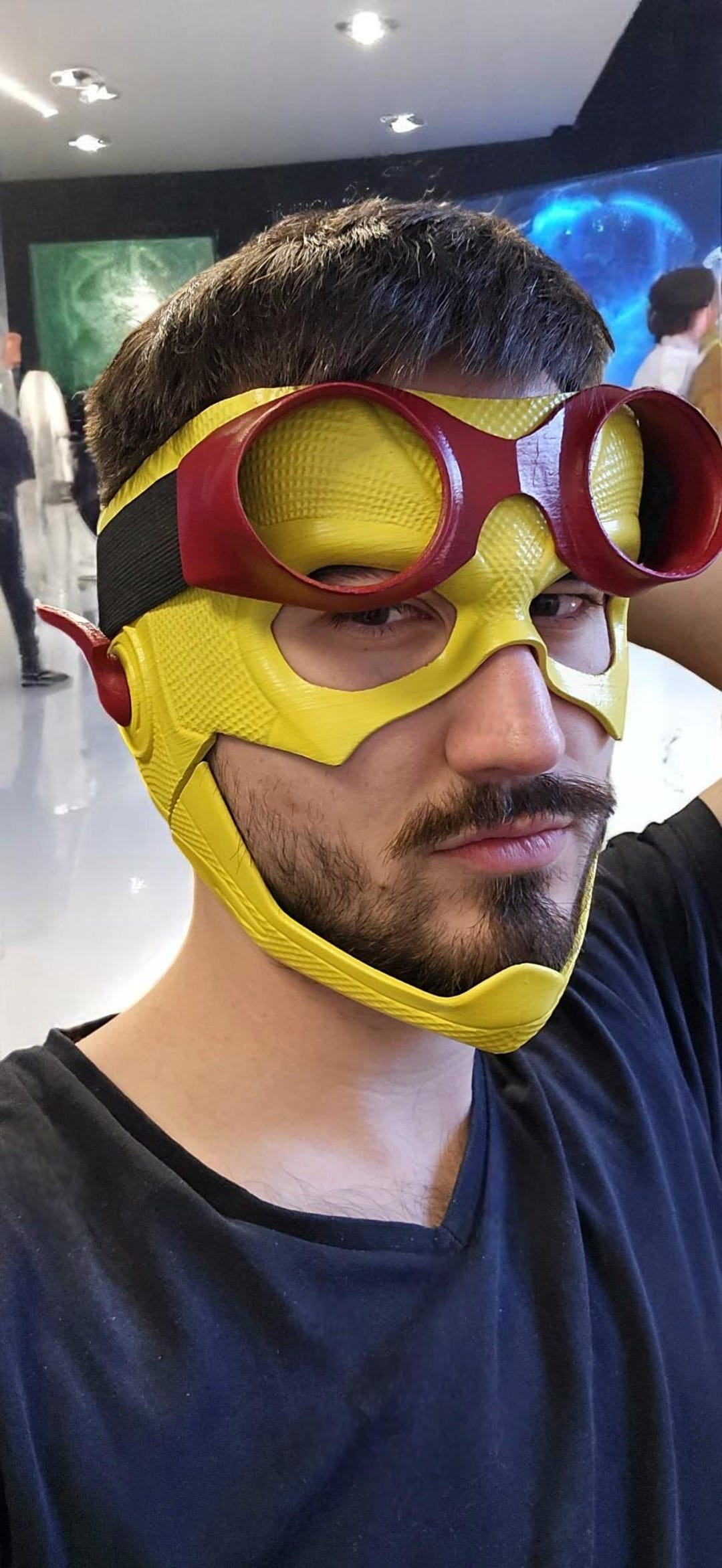 Kid Flash Helmet With Goggles – Comic Accurate Red & Silver Cosplay ...