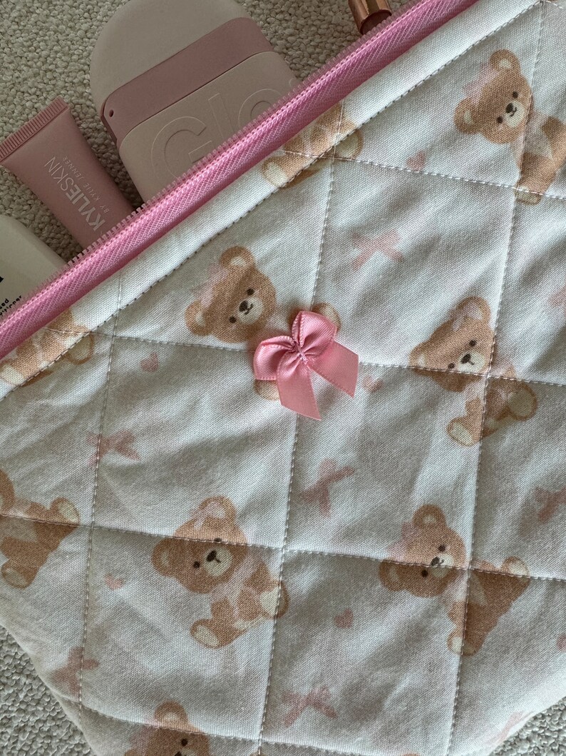 Teddy Bear Flat Pouch, Aesthetic Bag, Cute Zipper Pouch, Quilted Pouch ...