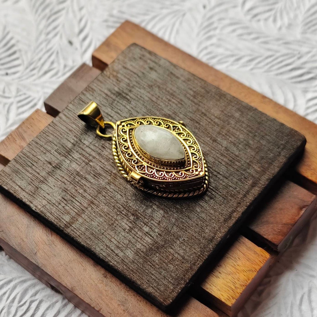 Moonstone Secret Box, Prayer Box, Ethnic Pendents, Amulet Pendent ...