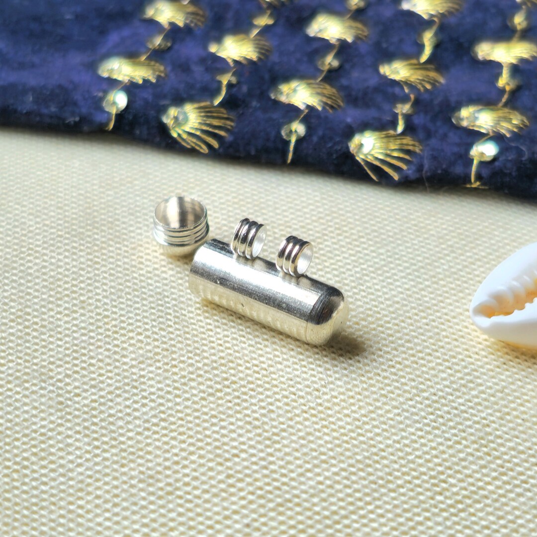 Small Silver Filled Secret Box, Prayer Box, Ethnic Pendants, Amulet ...