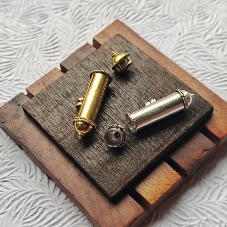 Secret Box, Prayer Box, Ethnic Pendents, Amulet Pendent, Vintage Indian ...