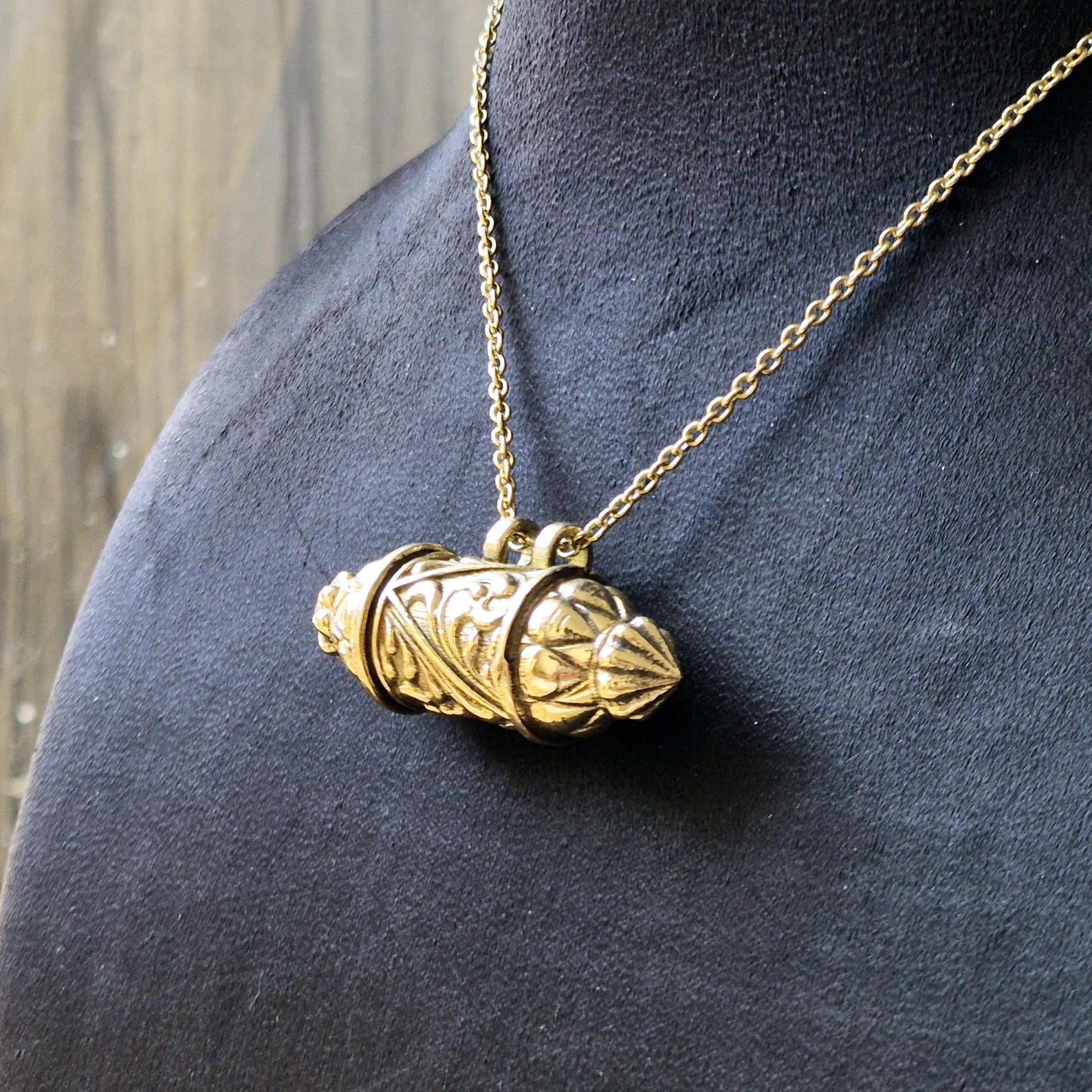 Big Secret Box, Prayer Box, Ethnic Pendents, Amulet Pendent, Vintage ...