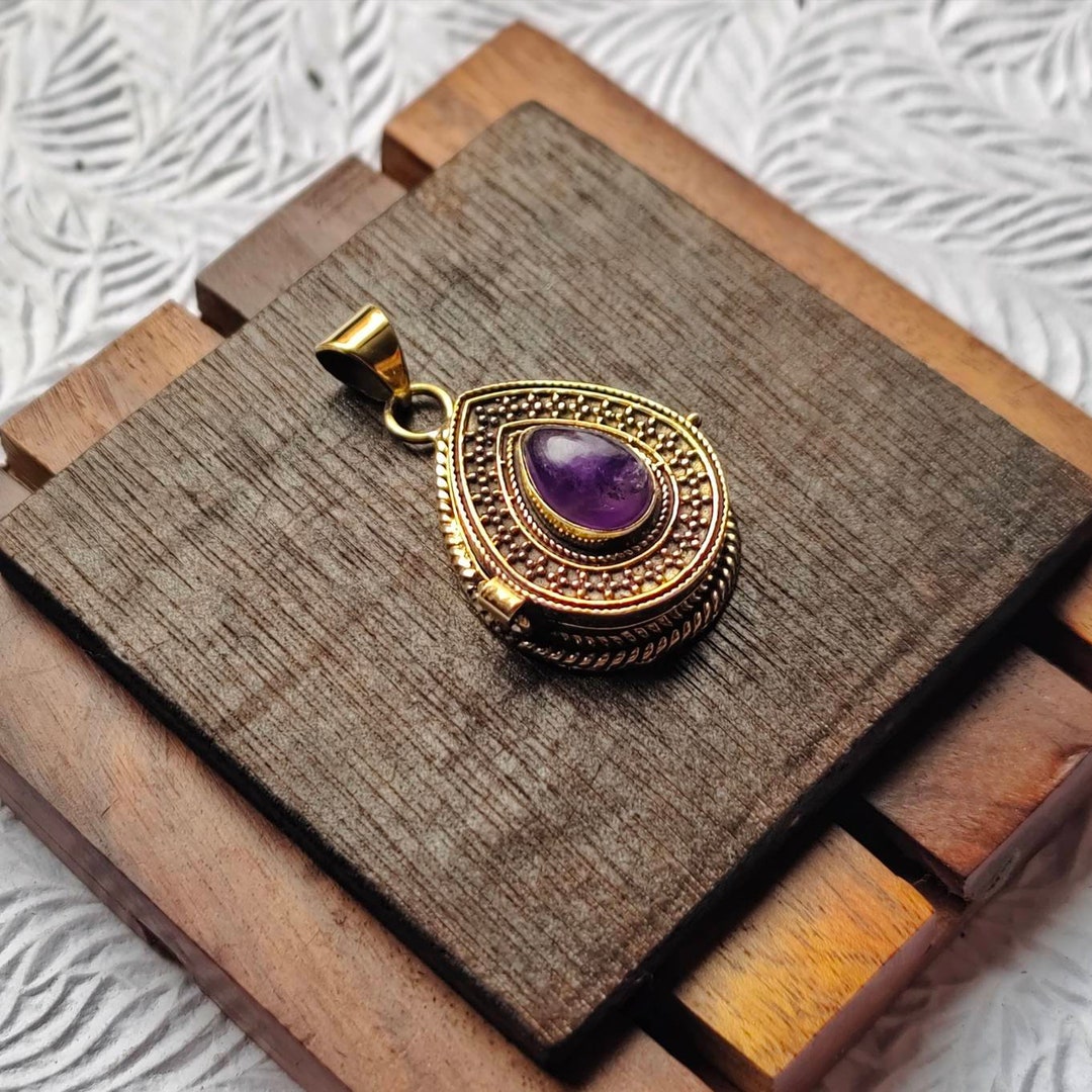 Amethyst Secret Box, Prayer Box, Ethnic Pendents, Amulet Pendent ...
