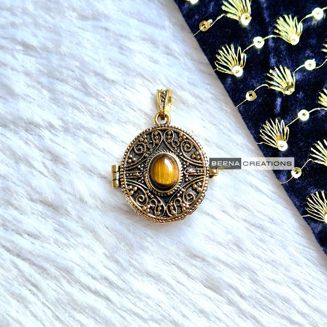 Tiger Eye Secret Box, Oval Secret Box, Ethnic Pendants, Amulet Pendent ...