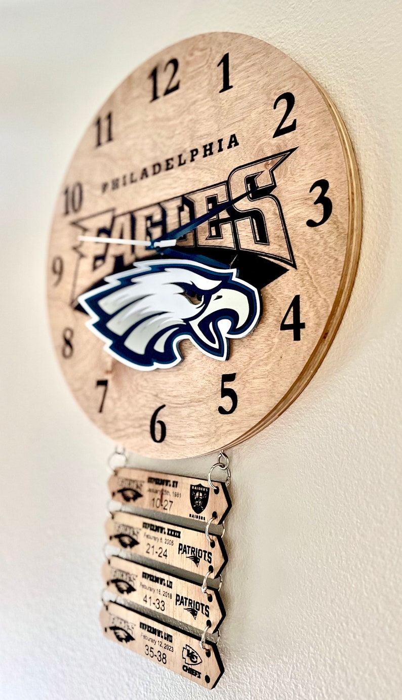 Philadelphia Eagles Logo Birch Wood Clock - Etsy