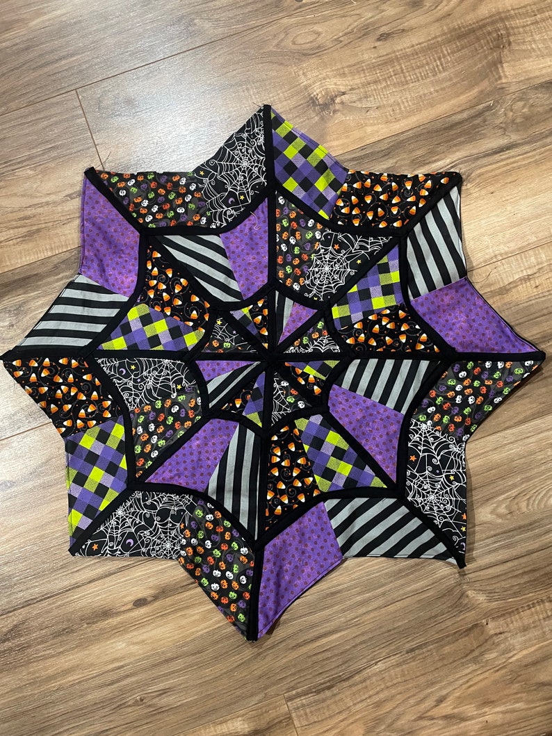 Halloween Spiderweb Quilted Pieced Table Topper - Etsy