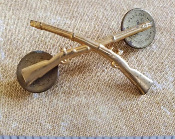 US Army Infantry Crossed Rifles Lapel Pin Vintage - Etsy