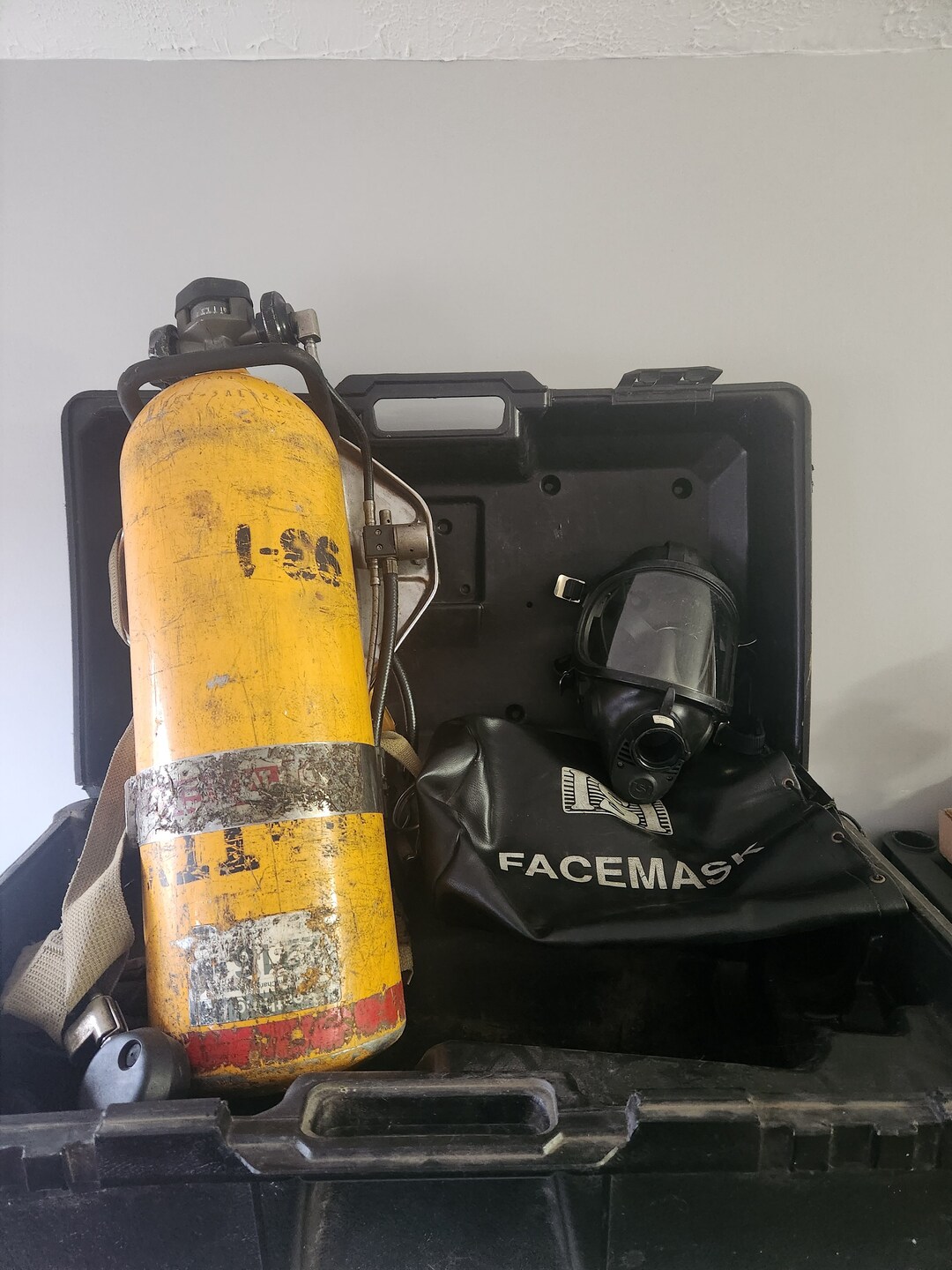 A 1990 ISI Magnum Air Pack Regulator Breathing Apparatus - Etsy