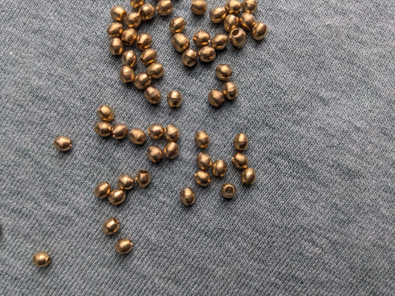 Small Belly Bead 3.4*3.6 Mm Hole Thickness 1.1 Mm for Making Macrame ...