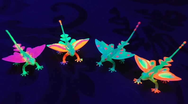 Ark Survival Glow Tail/lantern Lizard. - Etsy