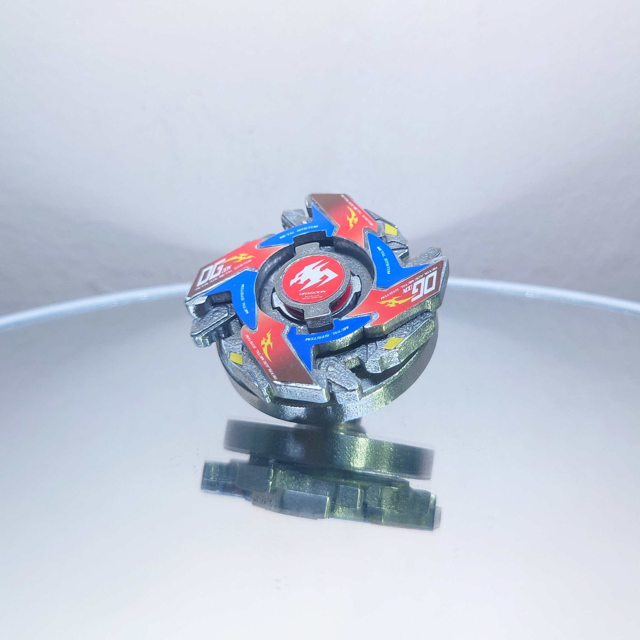 Beyblade Dragoon Metal Storm