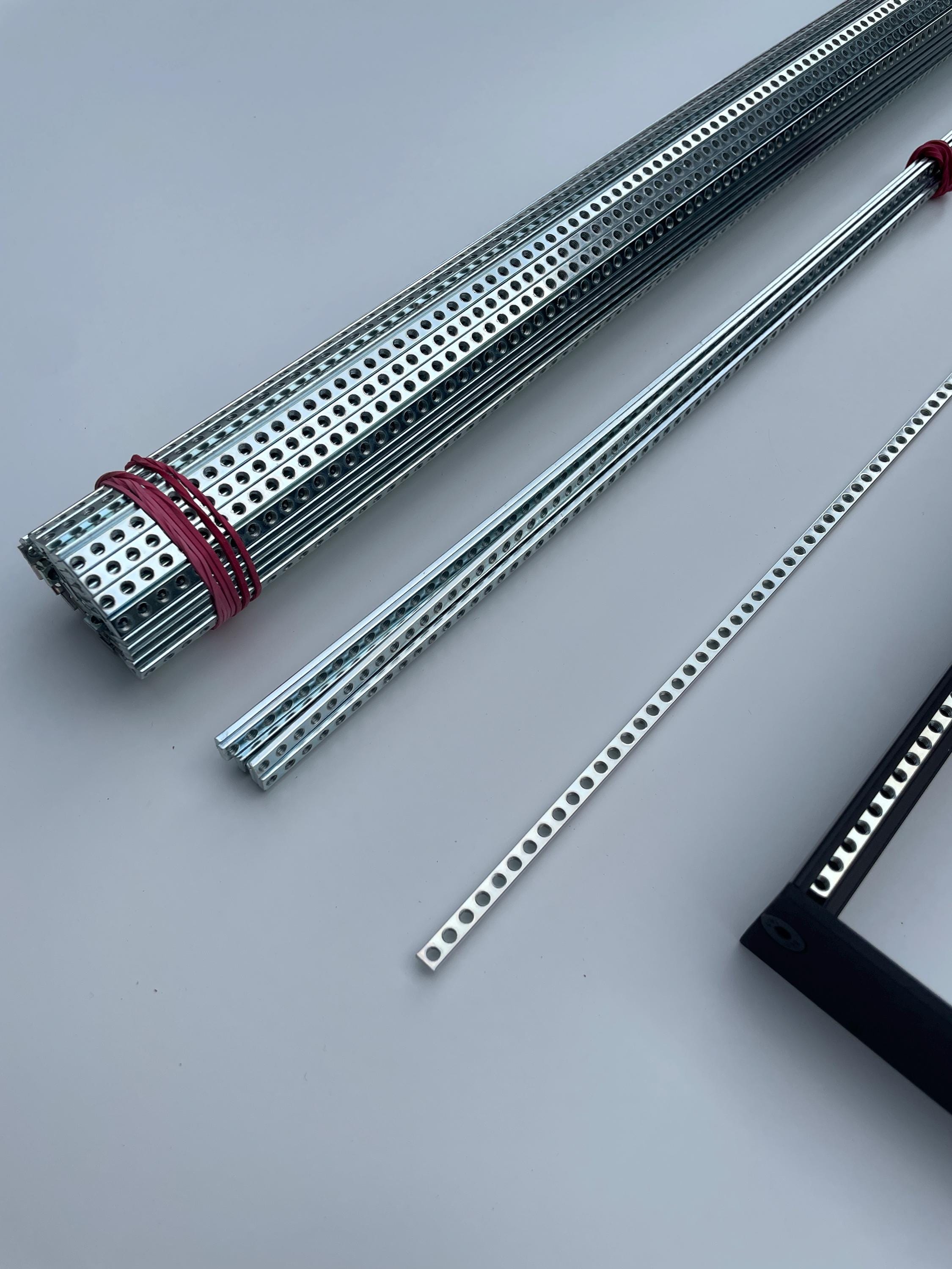 Eurorack 104HP Threaded Strip Insert, M3 Full Lenght 528.5mm - Etsy
