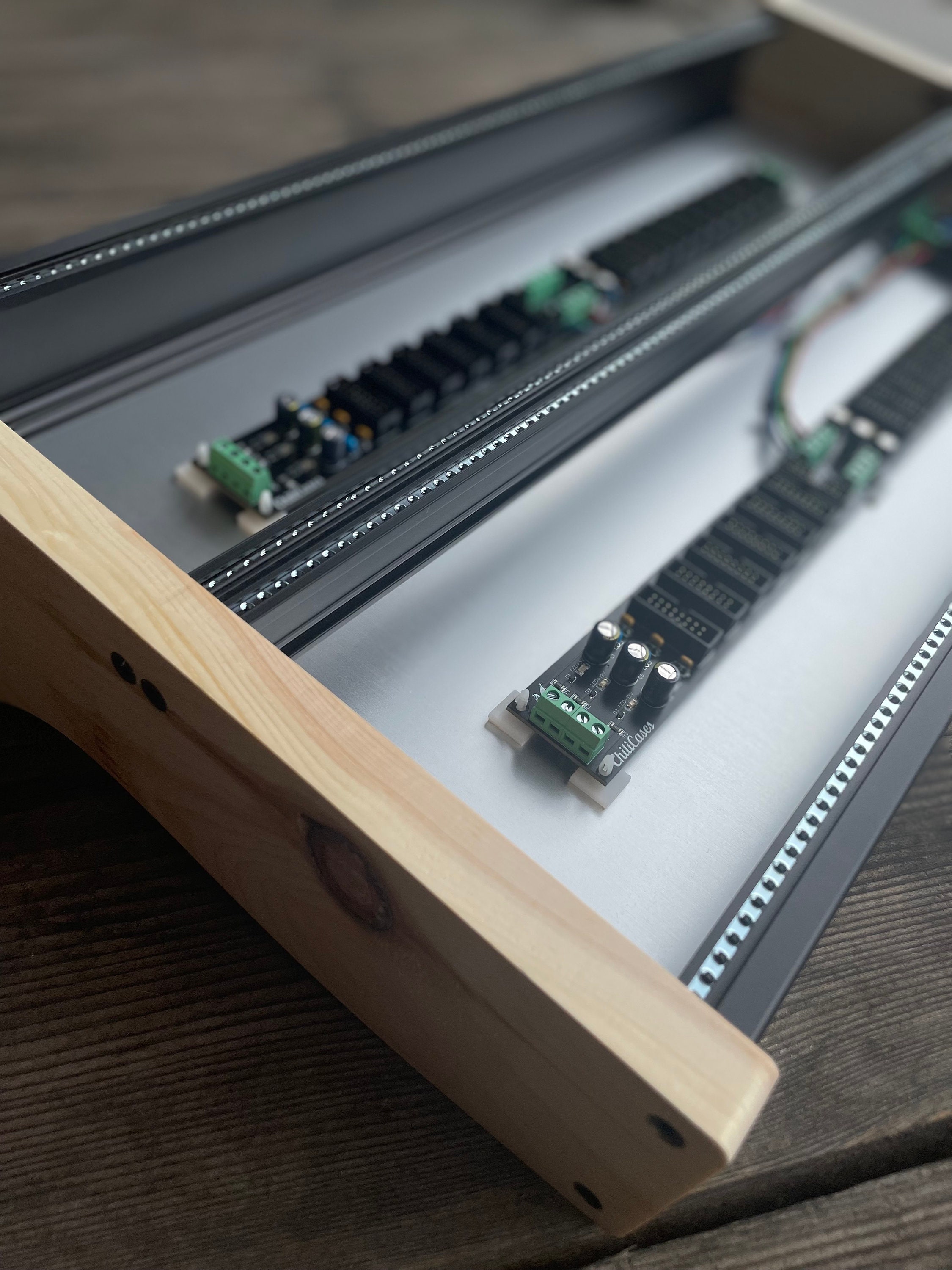 Chilicases Swiss Eurorack Modular / Case / Curved Desktop Skiff 6U ...