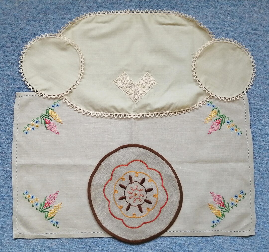 Vintage Tray Cloth, Dressing Table Set and Table Mat for Use or ...