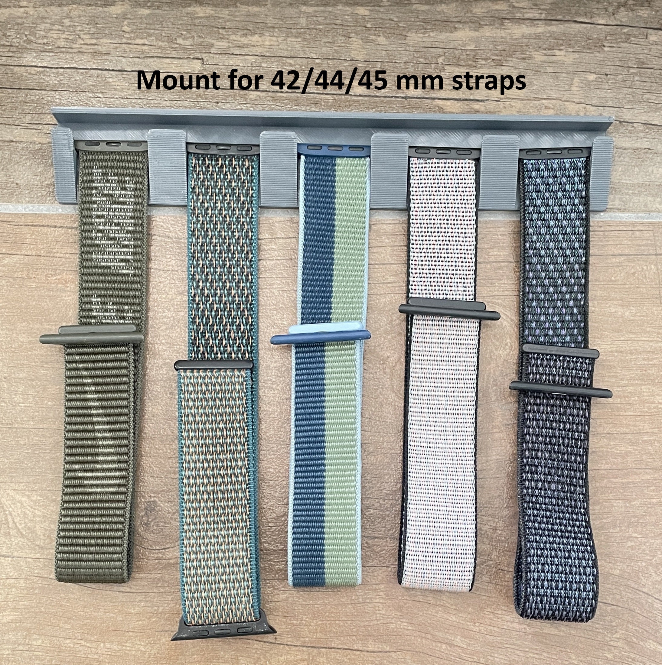 Apple Watch Band/strap Mount for Five Bands. Fits Bands From 38/40/41 ...