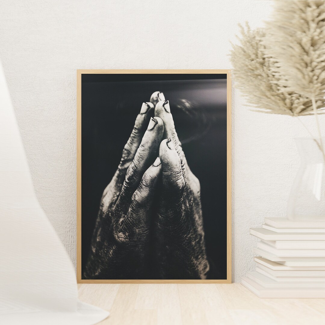 Praying Hands Print Wall Art, Praying Person Poster, Praying Hands ...