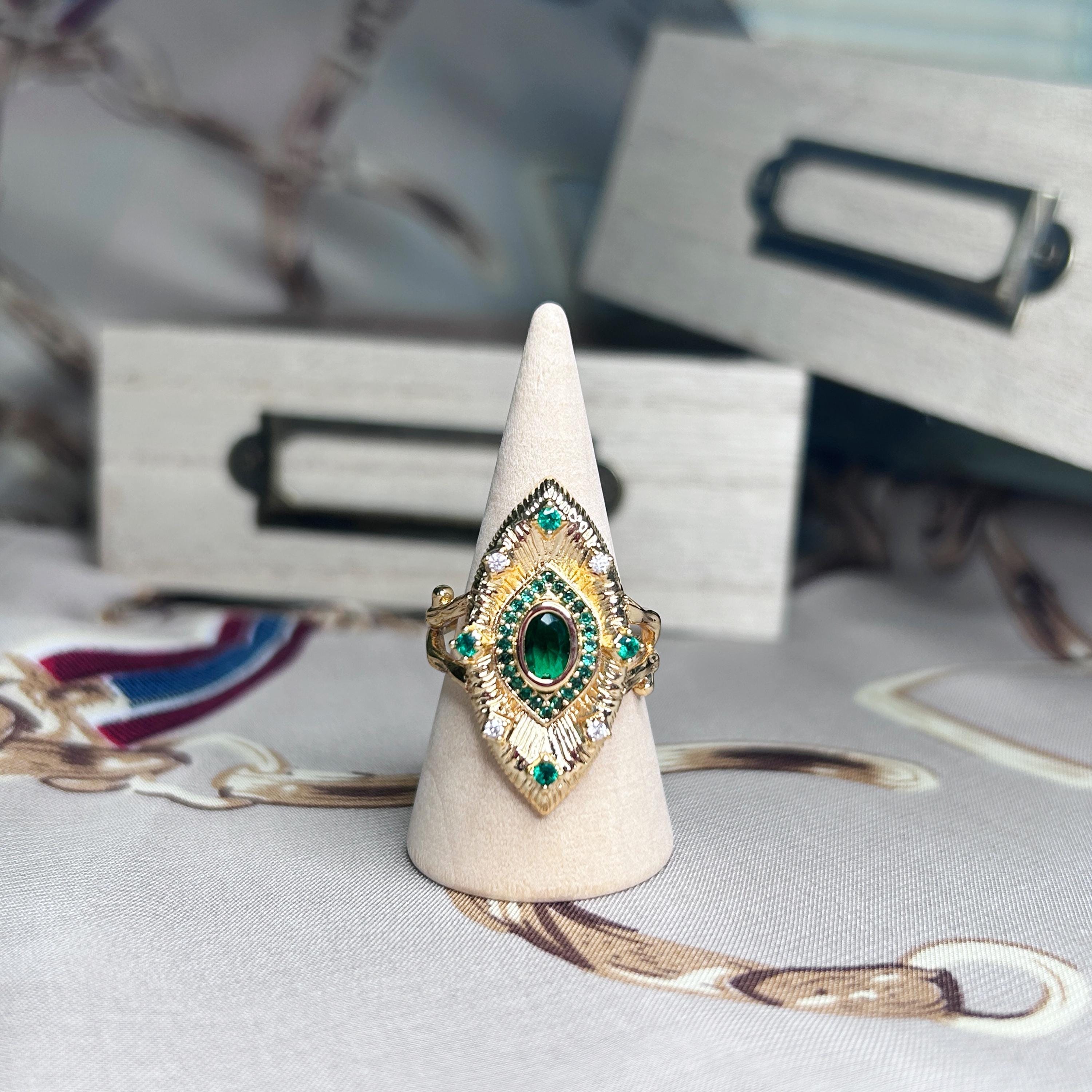 Oval Ring With Gold Color• Eye Shape With Green Shining Stones • for ...