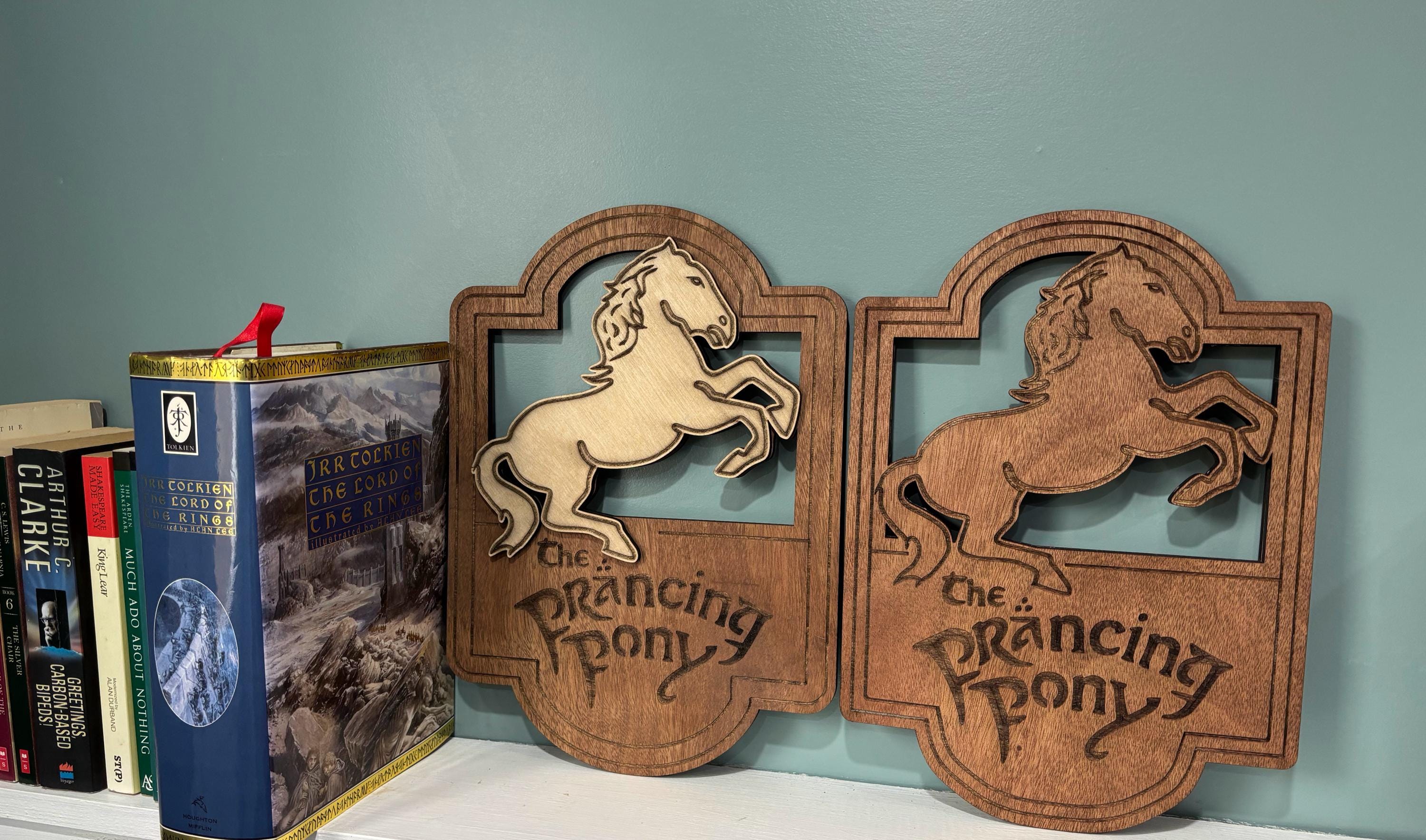 Prancing Pony & Green Dragon Pub Signs - Etsy