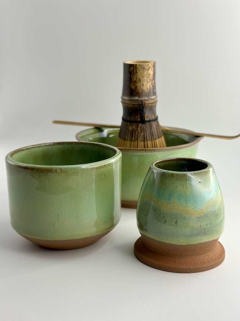 Handmade Ceramic Matcha Tea Set, Honeydew on Red Clay - Etsy