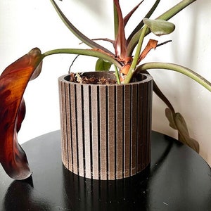 Nordic Plant Pot (NEW DARK CEDAR) Mid-century Plant Pot | Scandinavian ...