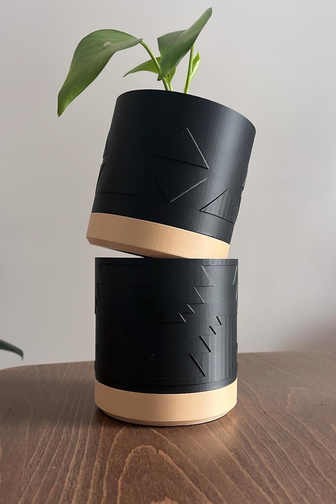 Aztec Two-toned Wood & Colour Plant Pot With Removable Drip Tray ...