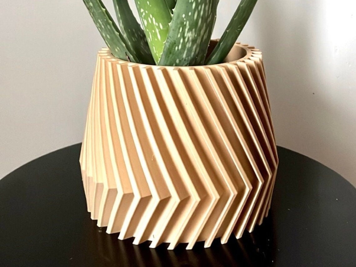 The Vector Plant Pot in White, Black, Olive Green, Blue or Wood 3 4 6 ...