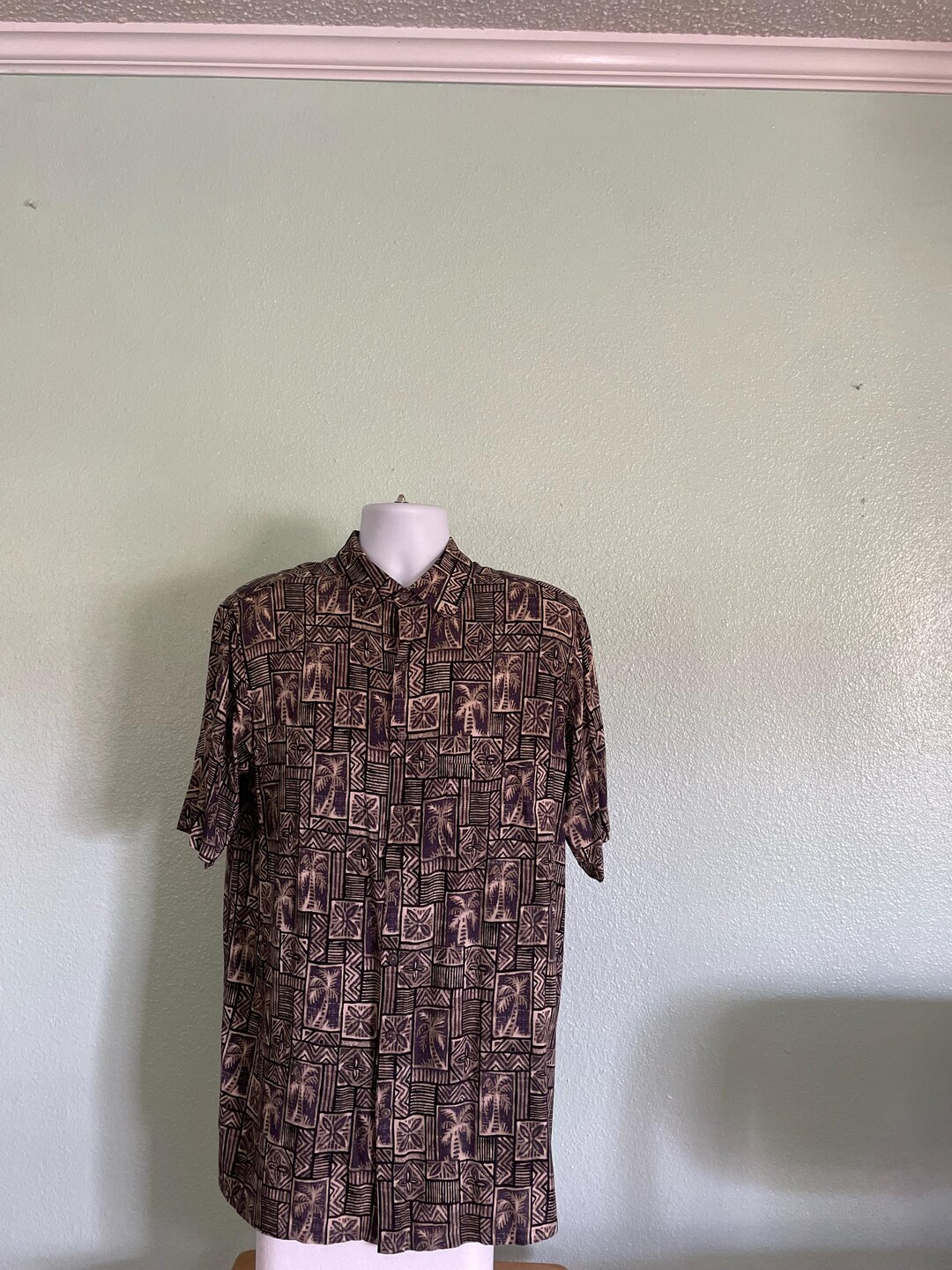 Batik Bay Men's LT Rayon Short Sleeve Front Button Pocket Shirt - Etsy
