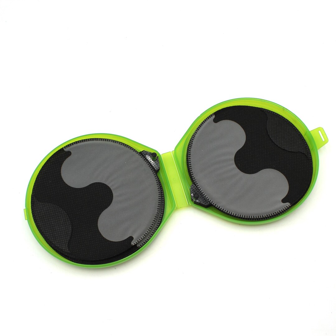 Fun Vintage Green Plastic CD Holder Case, 1990s, 90s, Dvds, Storage ...