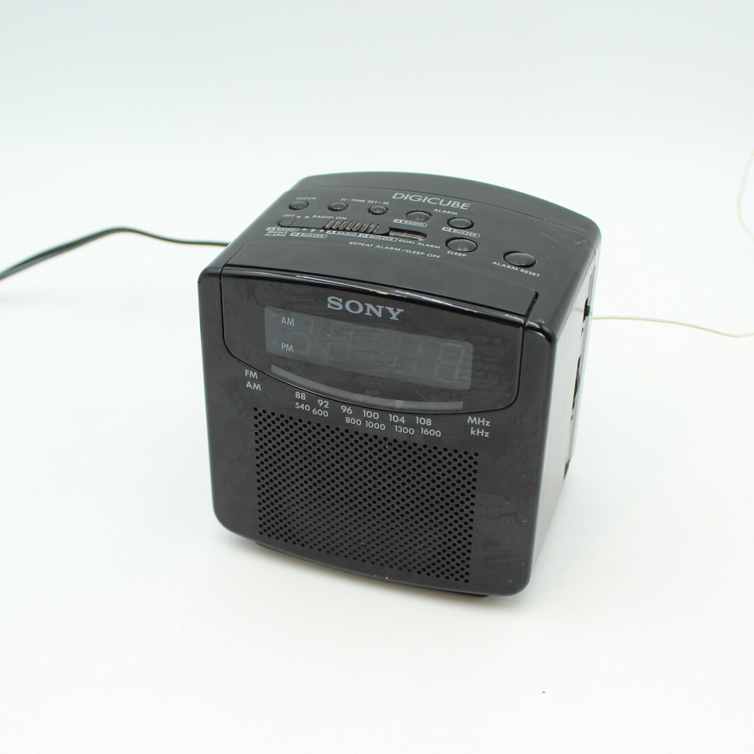 Black Sony Digicube Alarm Clock Radio - Vintage, AM/FM, Cube, Square ...