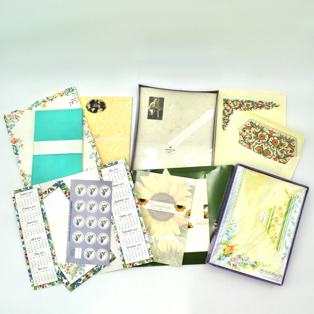 Huge Lot of Pretty Vintage Stationery 1980s, 1990s, 2000s, Flowers ...