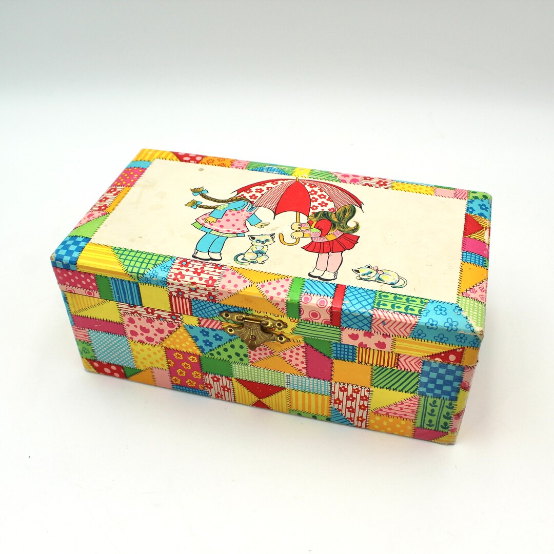 Sweet 60s or 70s Little Girl's Jewelry Box Vintage, 1960s, 1970s ...