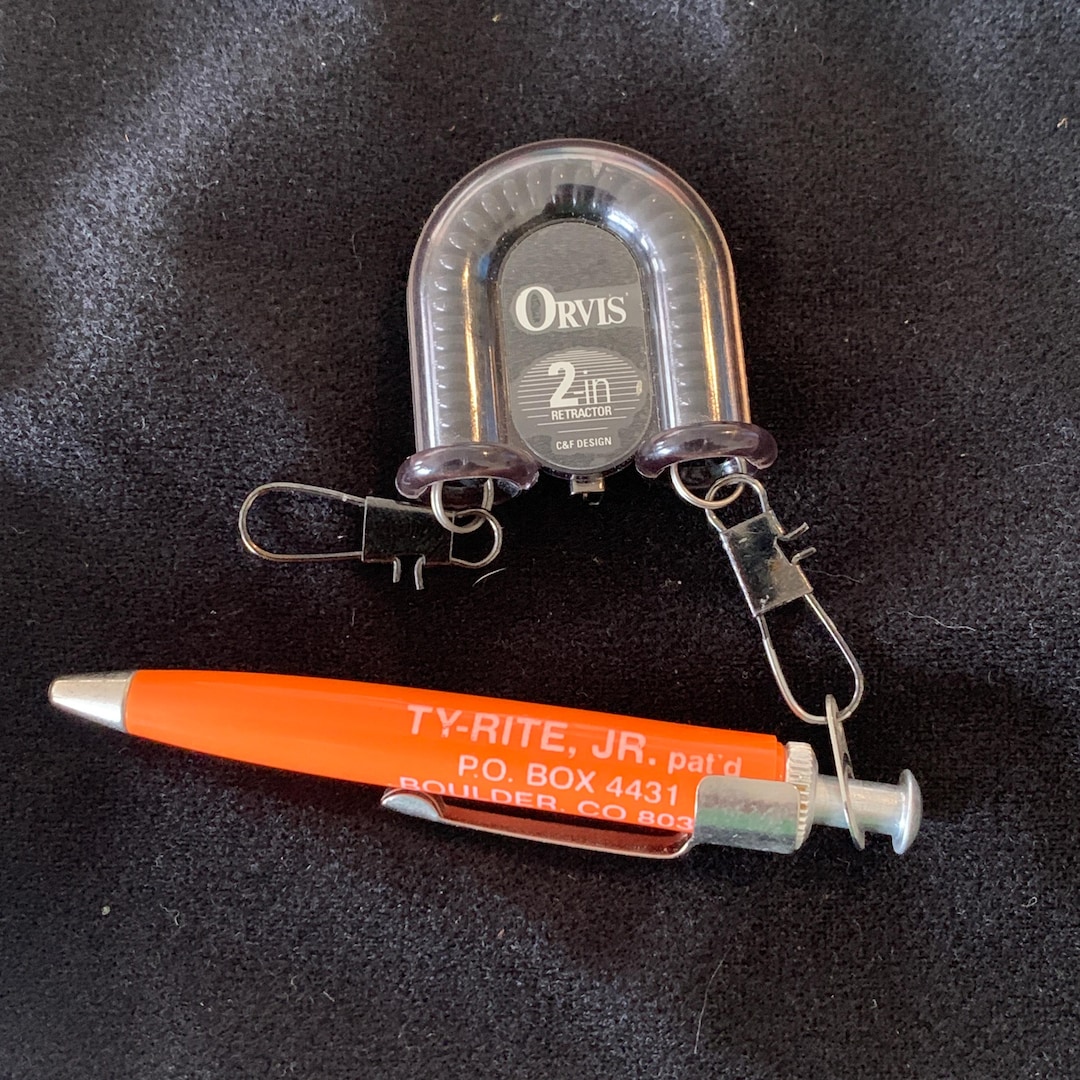 Orvis Fly Fishing 2 in One Retractor W/ Pencil Fly Vice! Nice and Like ...