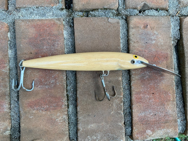 Natural Finish Magnum Rapala Special Edition Vintage Musky Saltwater ...