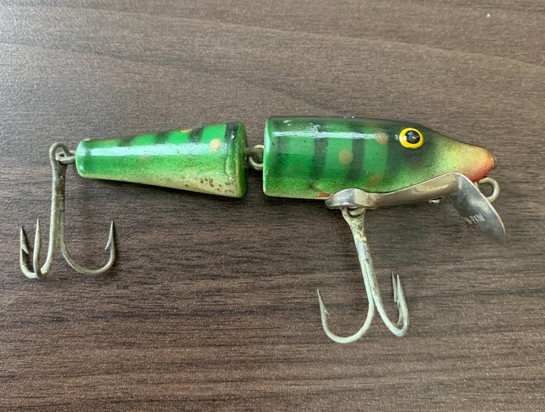 Paw Paw Jointed Pikie Minnow Lure, Perch Gold Spots Finish - Etsy