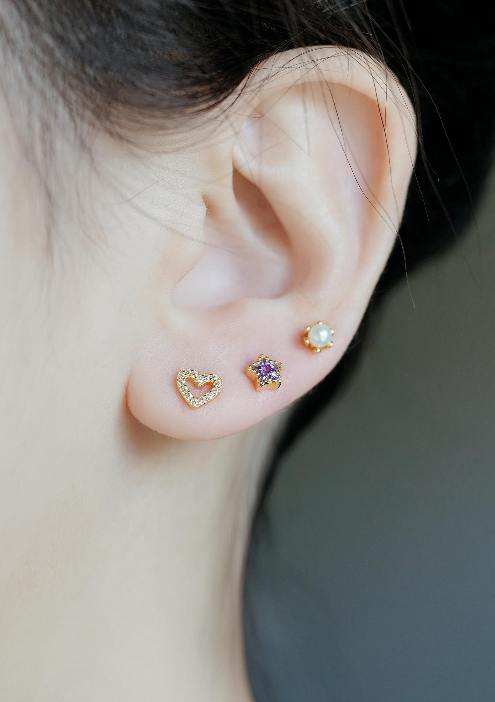 Pearl Earring|pearl Earring Stud|minimalist Stacking Earrings in Gold ...