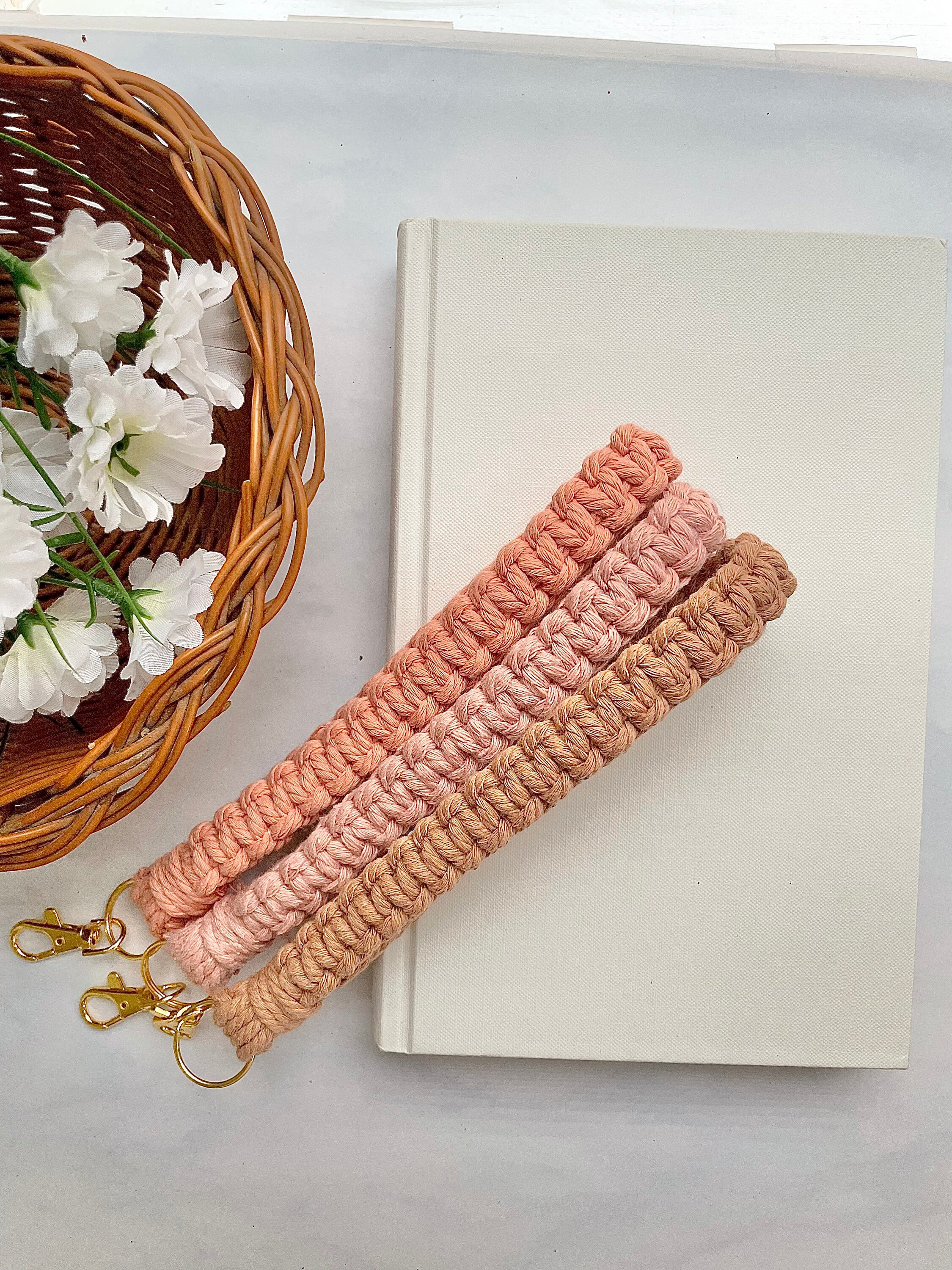 Macramé Wristlet Keychain | Macrame Wristlet | Macramé Accessory | Key ...