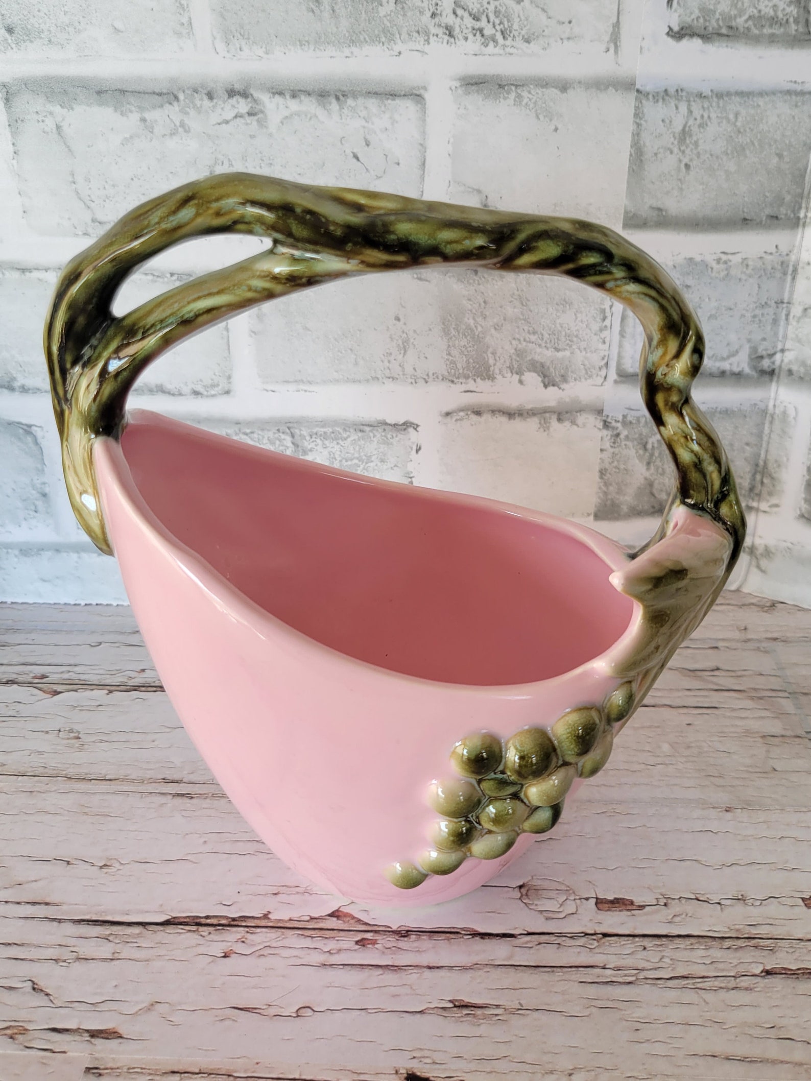 Hull Pottery Tokay RARE Vintage 1950's Pottery Pink and Grape Design ...