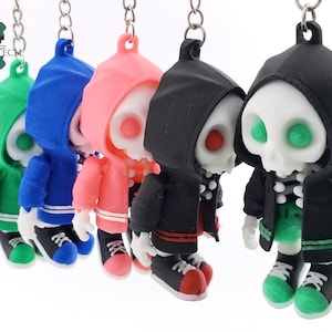 3D Print Articulated Hoodiebones Keychain, Articulated Skeleton ...