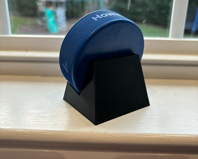 3D Printed Hockey Puck Holders - Etsy
