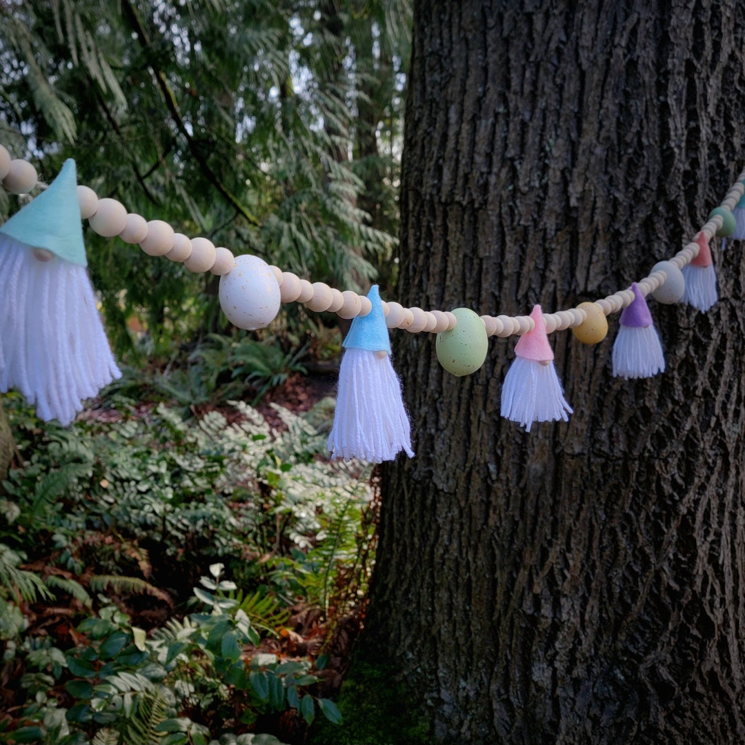 Spring Gnome Garland, Nisse, Tomte, Easter, Ostara, Spring, Decorations ...